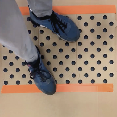 «ROM.PLOT PLAK» Studs